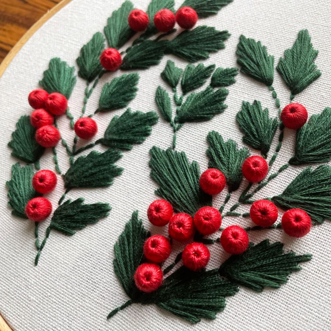 DIY Mistletoe Christmas Ornament: Stitch Your Own Festive Magic