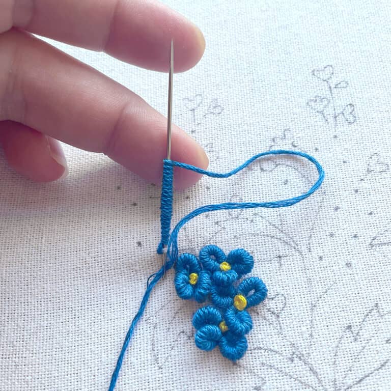 Forget Me Not Floral Embroidery - Makenstitch