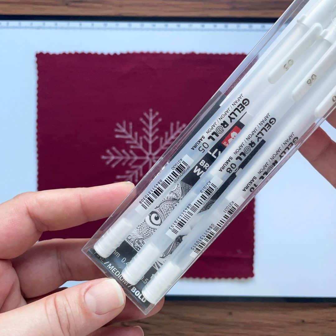 Easy Snowflake Embroidery Pattern Tutorial - Makenstitch