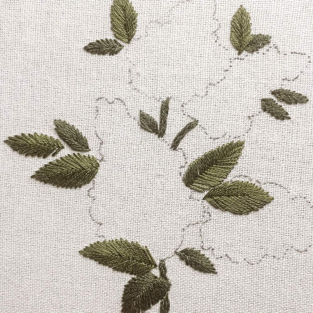 Embroidered French Knot Flower Bouquet - Makenstitch