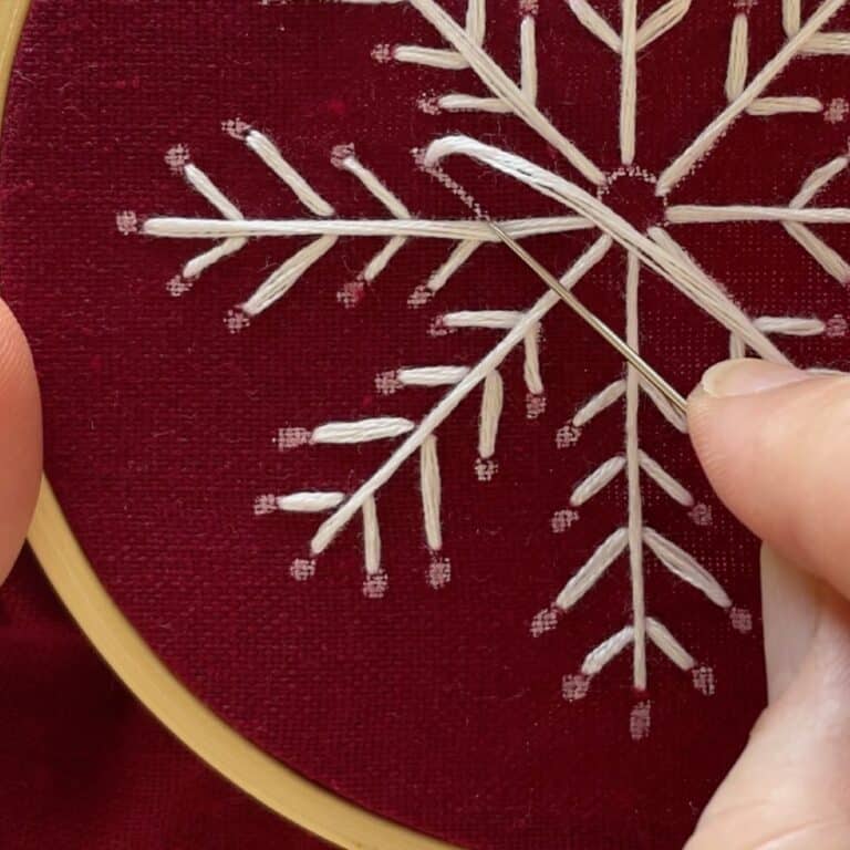 Easy Snowflake Embroidery Pattern Tutorial - Makenstitch