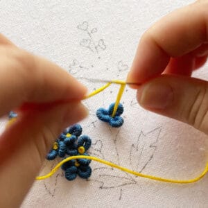 Forget Me Not Floral Embroidery - Makenstitch