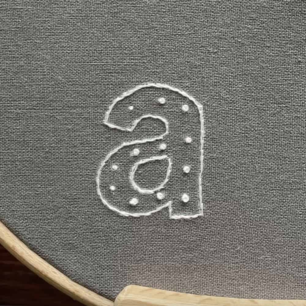 How To Embroider Letters: Stem & Satin Stitch - Makenstitch