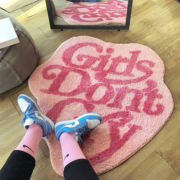 Tufted Textiles For a Cozy Home - Makenstitch