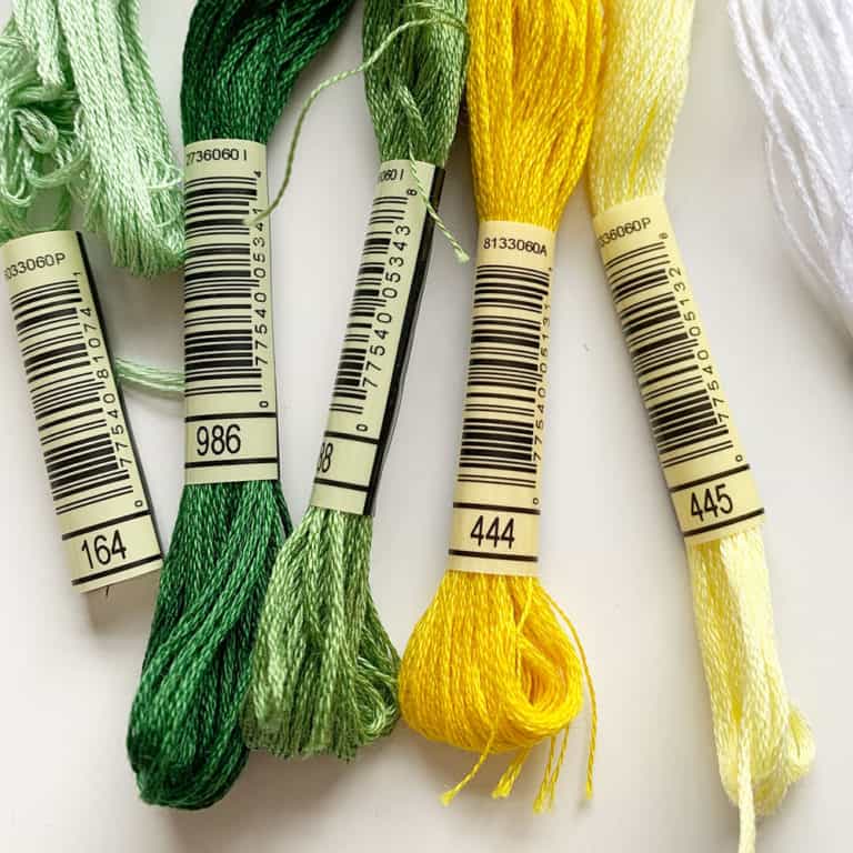 Daisies Embroidery Decoration Tutorial - Makenstitch